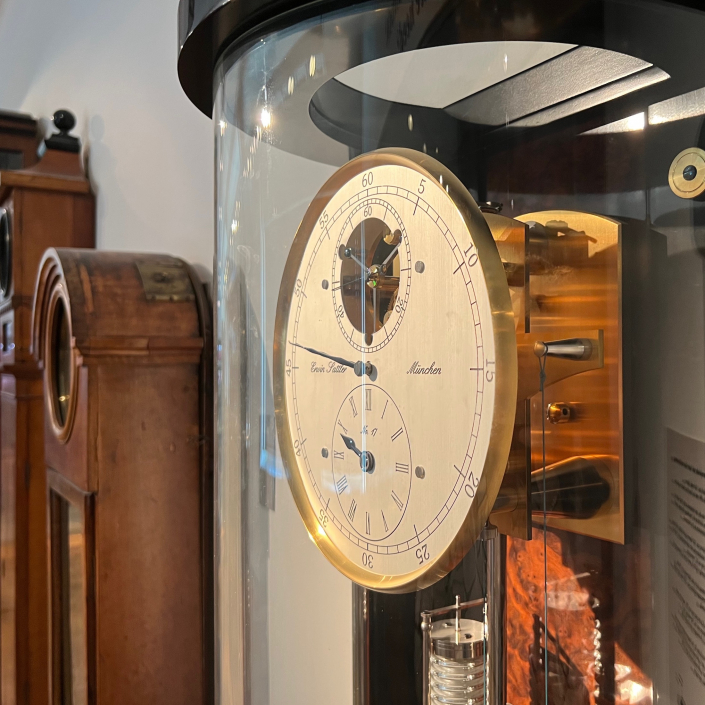 Erwin Sattler X Deutsches Museum | Uhrenbausatz